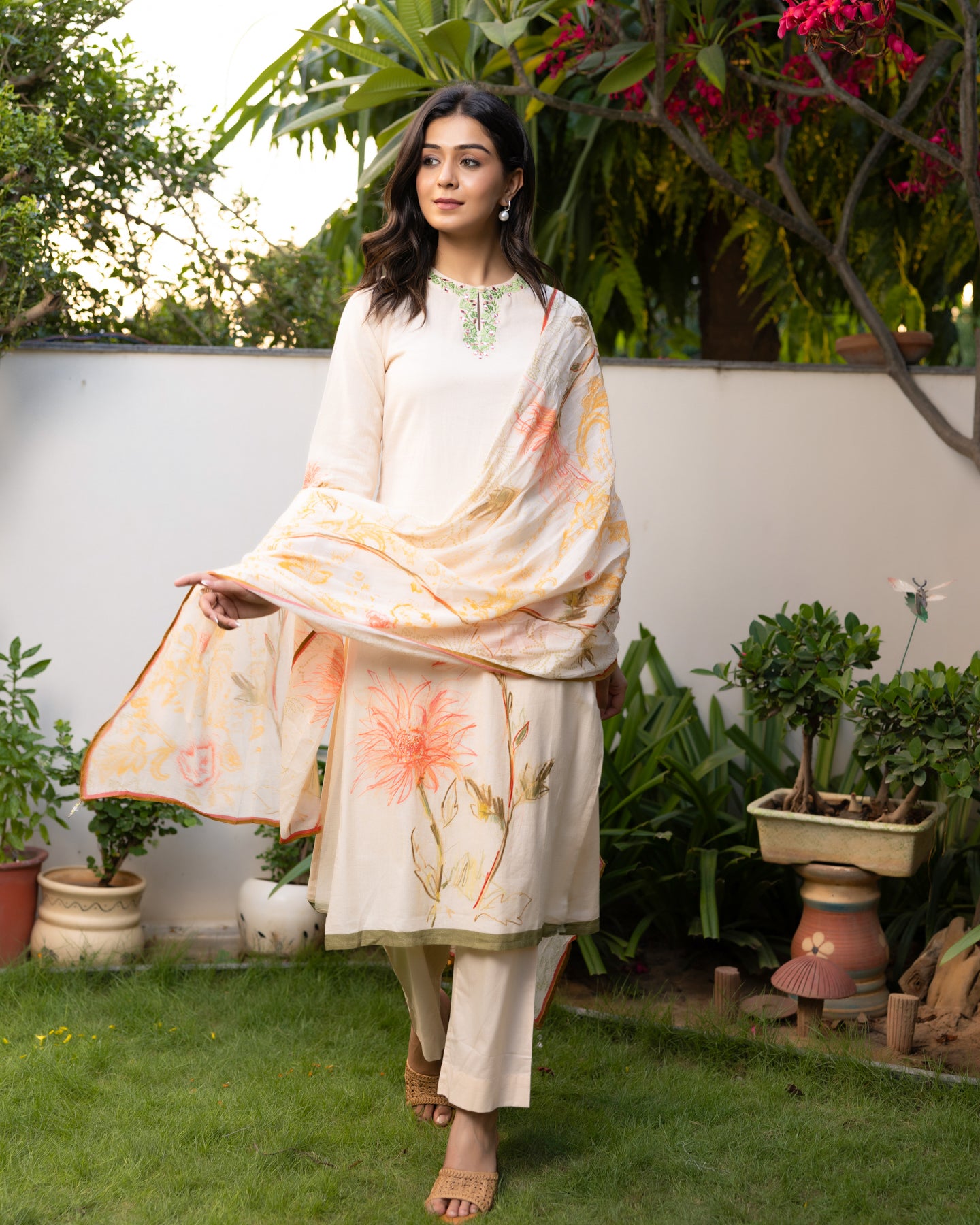 Peach Bloom Floral Suit Set – Ambraee
