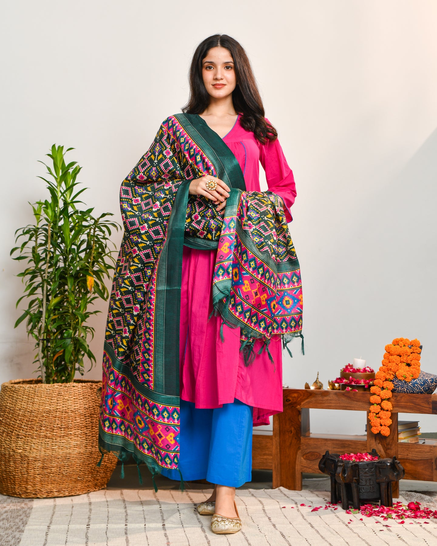 Buy Pink Blue Color Block Suit Set for Women Online – Ambraee