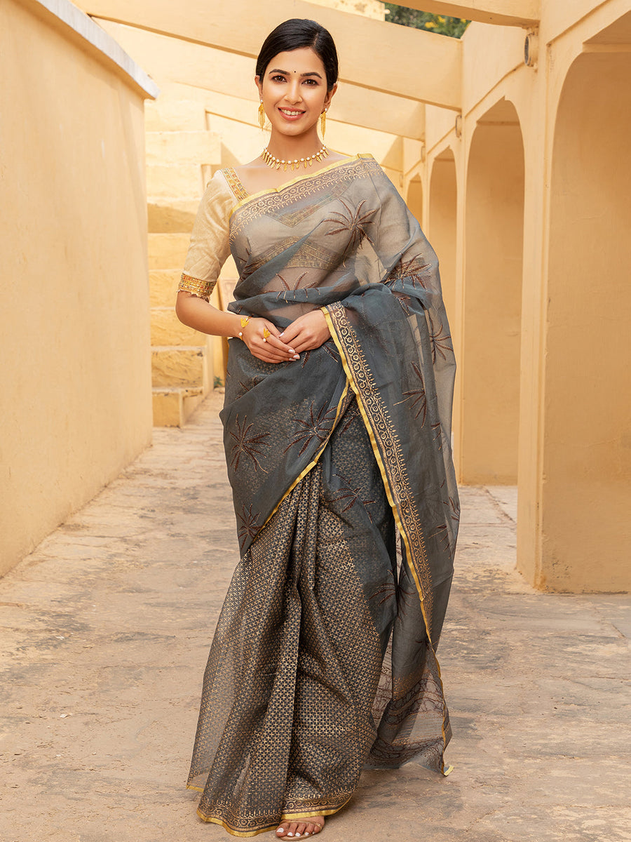 Shop Designer Sarees for Women | Latest Saree Collection