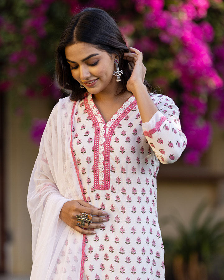 Muskan Muslin Suit Set | Ambraee