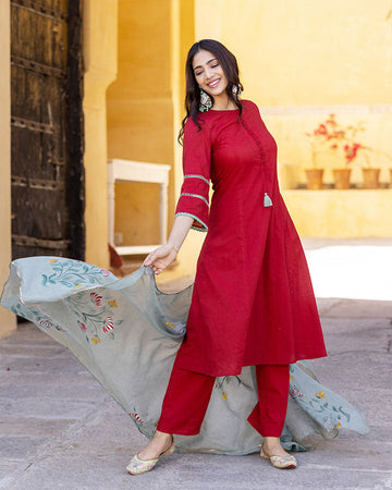 Buy Ethnic & Stylish Suit Sets For Women Online in India – Ambraee
